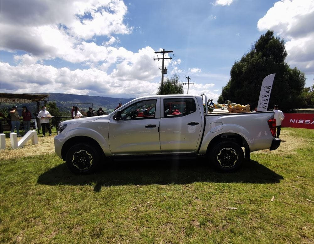 CONOZCA LAS NOVEDADES DE LA NISSAN FRONTIER CON MOTOR DE GASOLINA ...