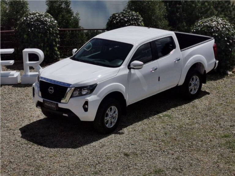 CONOZCA LAS NOVEDADES DE LA NISSAN FRONTIER CON MOTOR DE GASOLINA ...