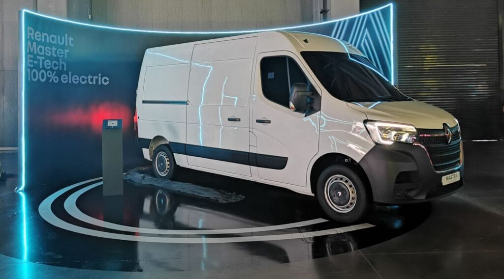 LA RENAULT MASTER E-TECH 100% ELÉCTRICA YA SE VENDE EN COLOMBIA ...