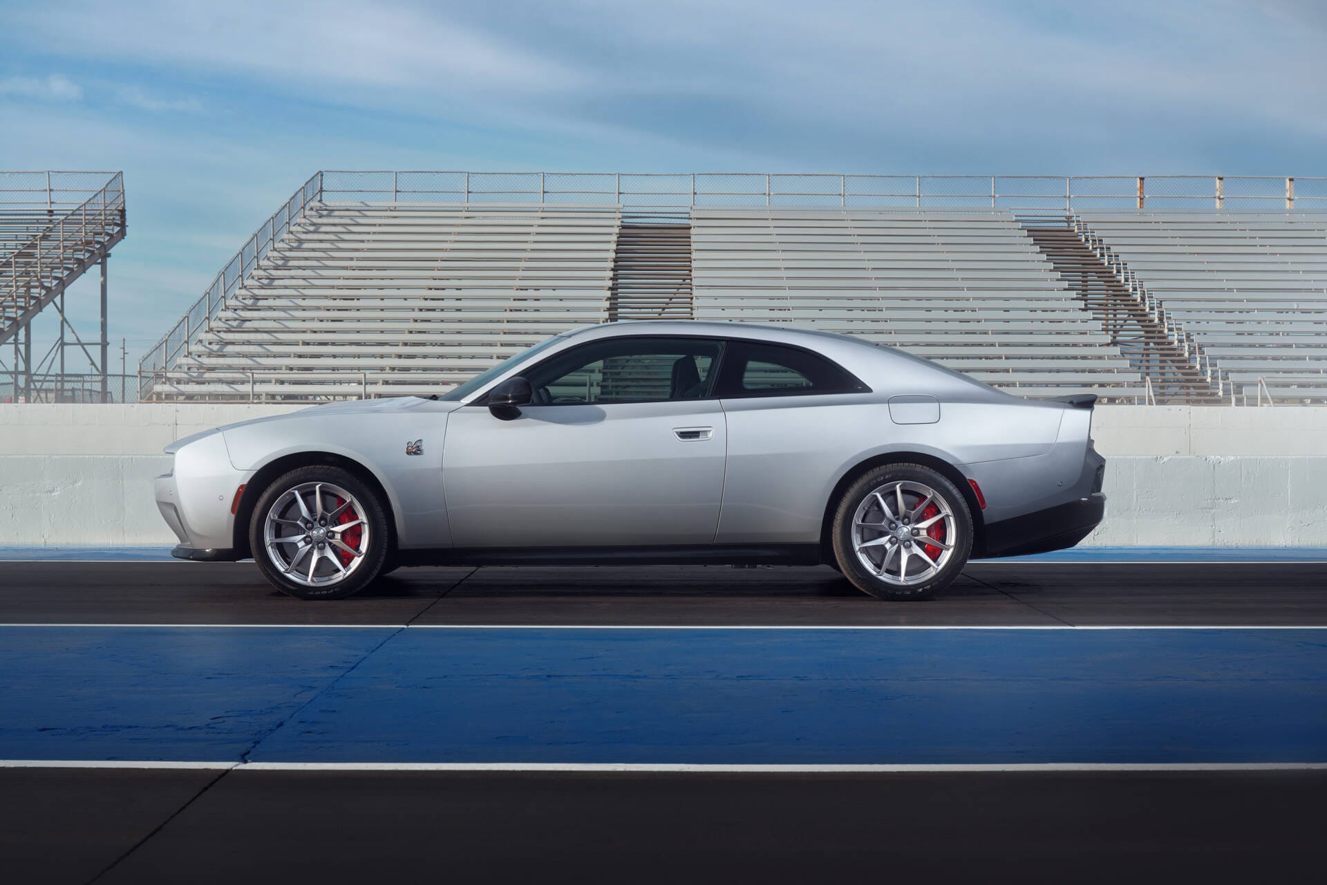 EL DODGE CHARGER DAYTONA 2024: EL PRIMER MUSCLE CAR ELÉCTRICO DE LA ...
